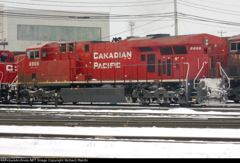 CP 8806